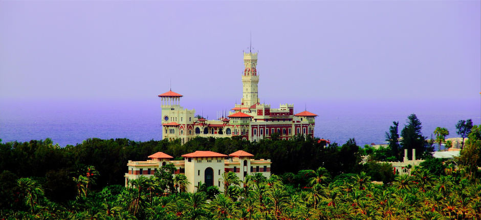 Top 10 Islamic Architecture - PandoTrip.com