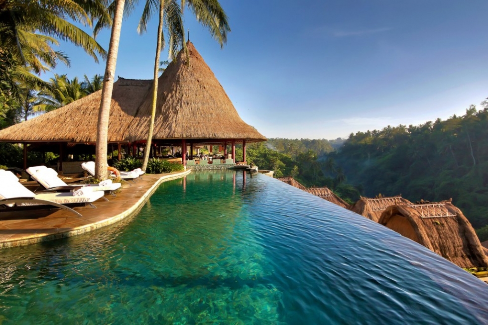 Top 10 Magnificent Asian Resorts - Places To See In Your Lifetime