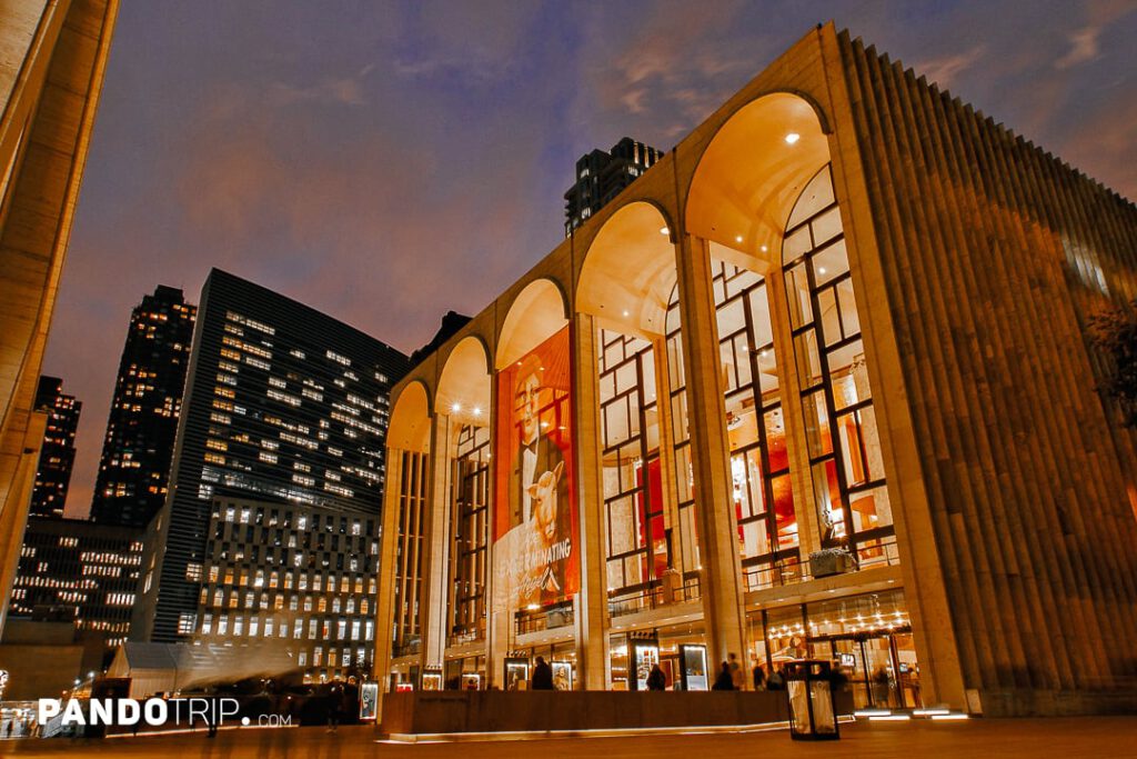 Top 10 Opera Houses in the World - PandoTrip.com