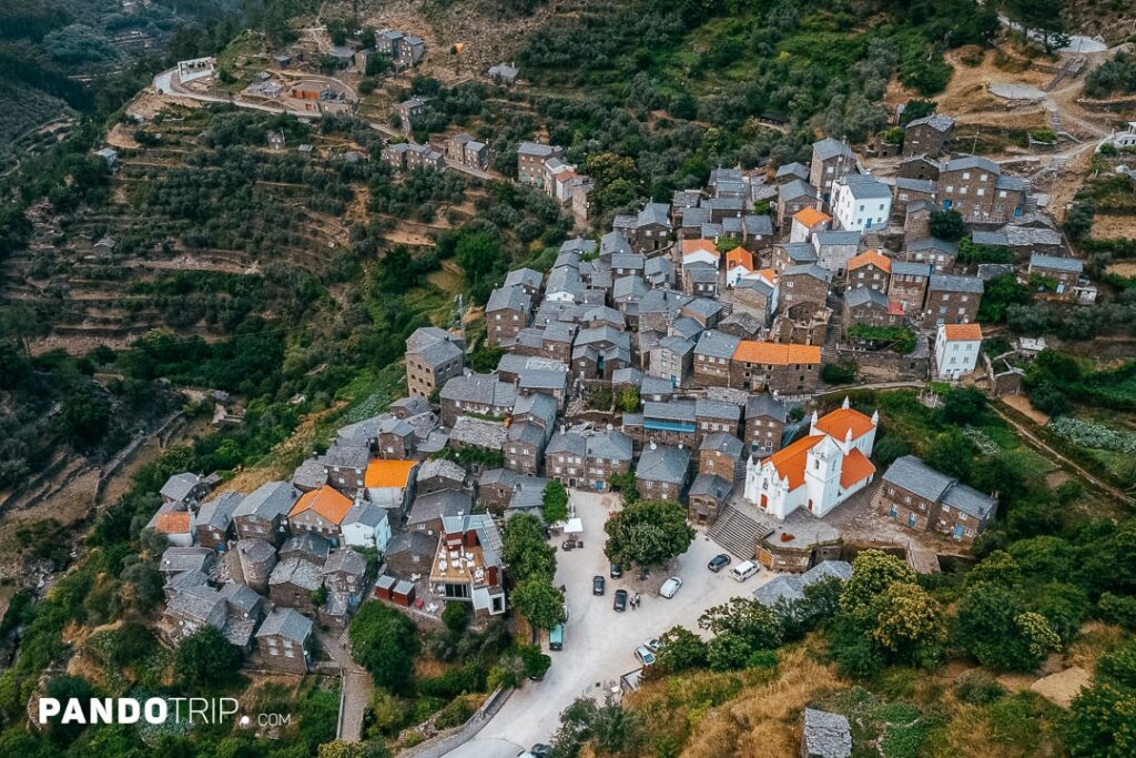 Top 10 Ancient Towns and Villages - PandoTrip.com